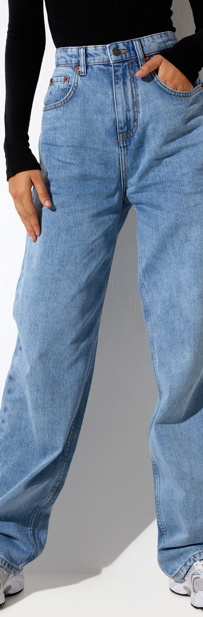 Wide Leg Light Wash Blue Jeans | Parallel – motelrocks.com